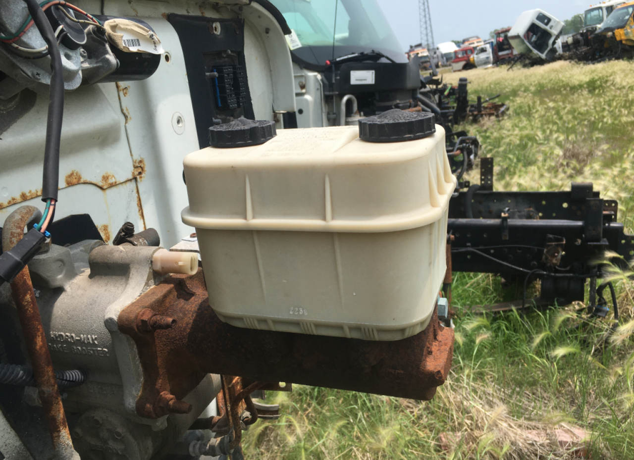 International 4700 Master Cylinder for Sale