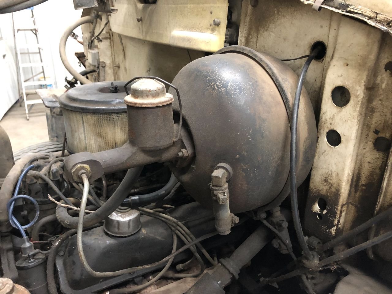 Ford LN700 Master Cylinder for Sale