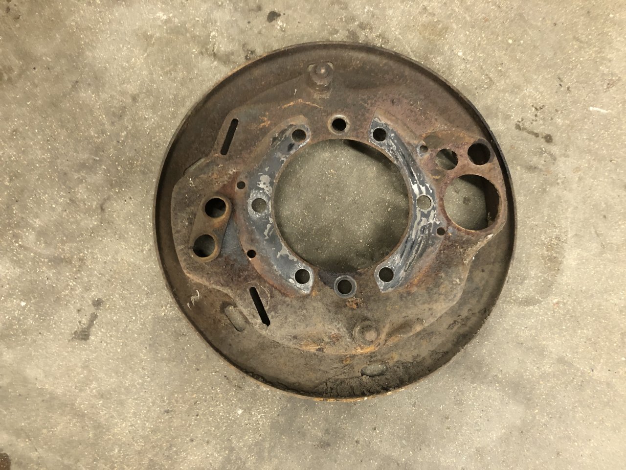 CC-HYD1010 | Ford F700 Brake Backing Plate / Spider for Sale