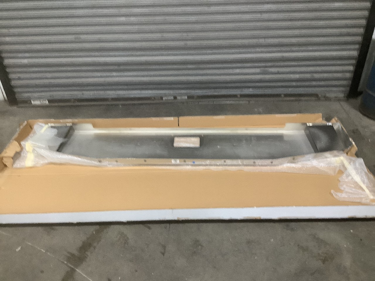 HC-0010-03 | Peterbilt 379 Bumper for Sale