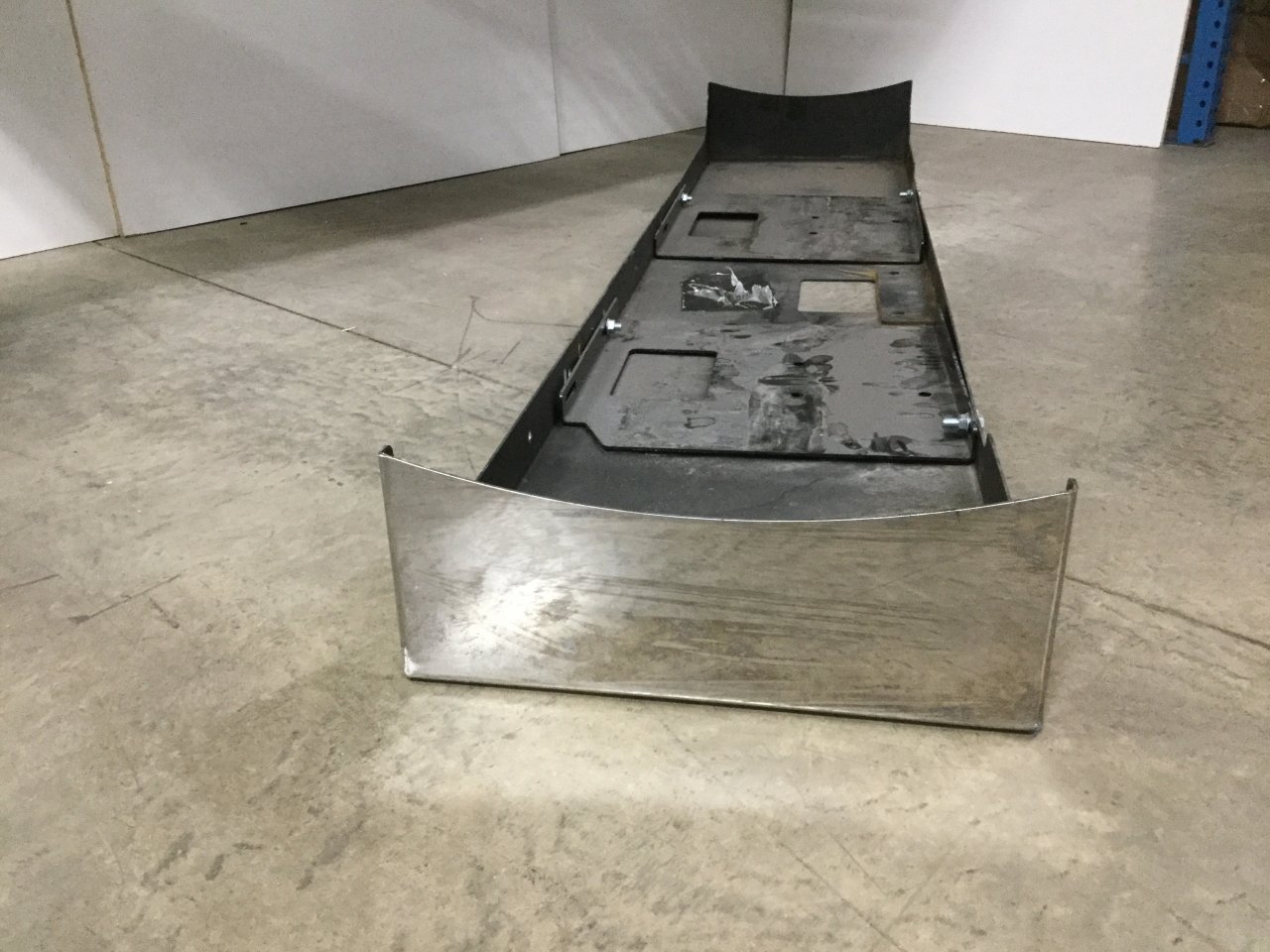 HCXX-1057-UST | Peterbilt 379 Bumper for Sale