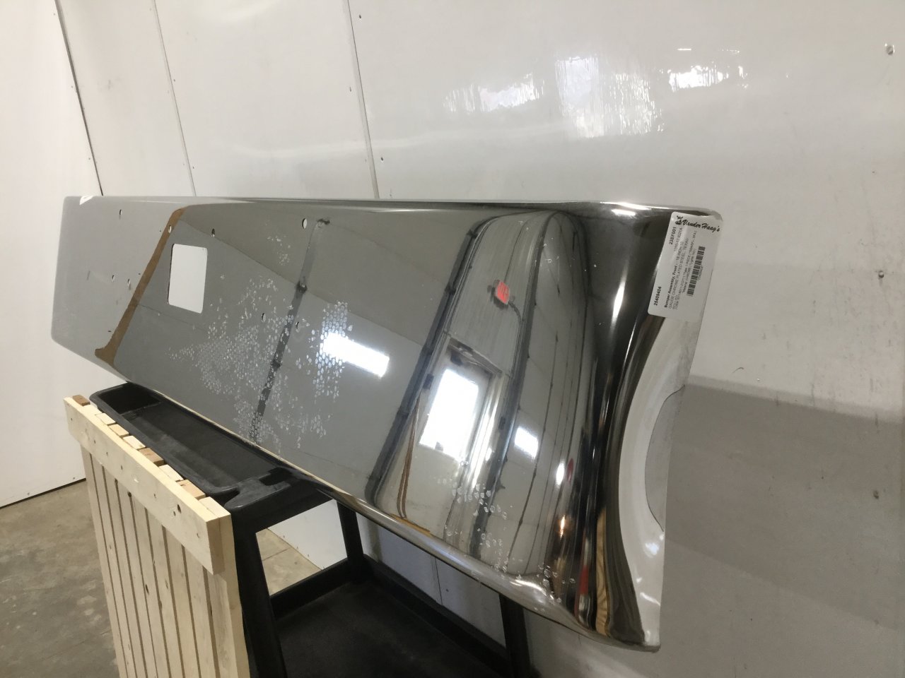 N71-6011-21211 | Peterbilt 379 Bumper for Sale