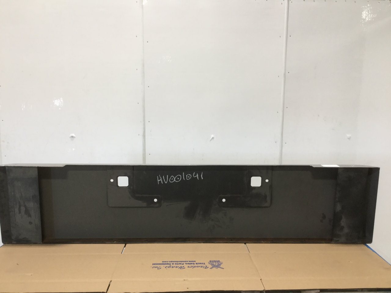 HV-0010-41 | Peterbilt 389 Bumper for Sale
