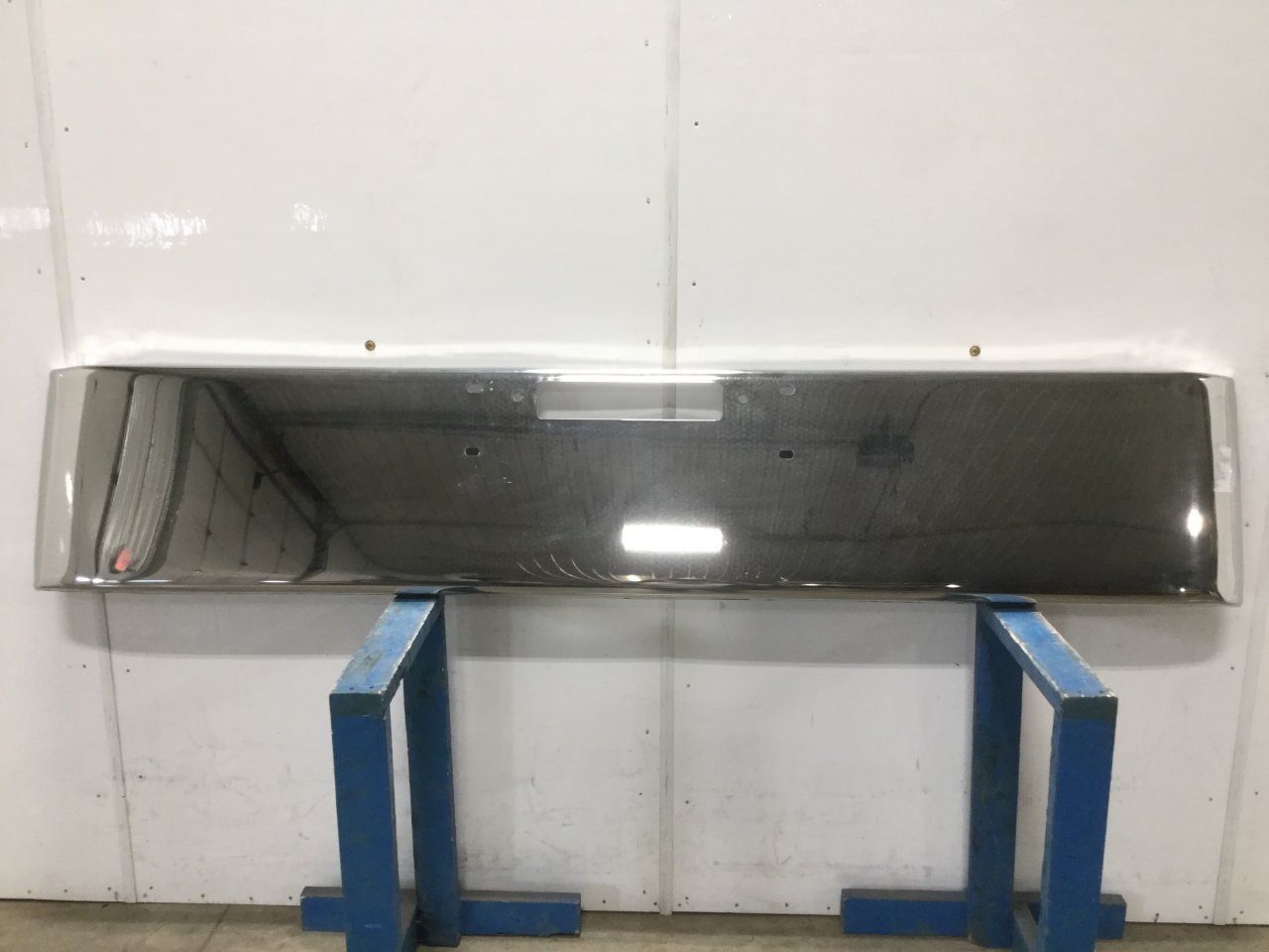 IC-0010-06 | Western Star Trucks 4900FA Bumper for Sale