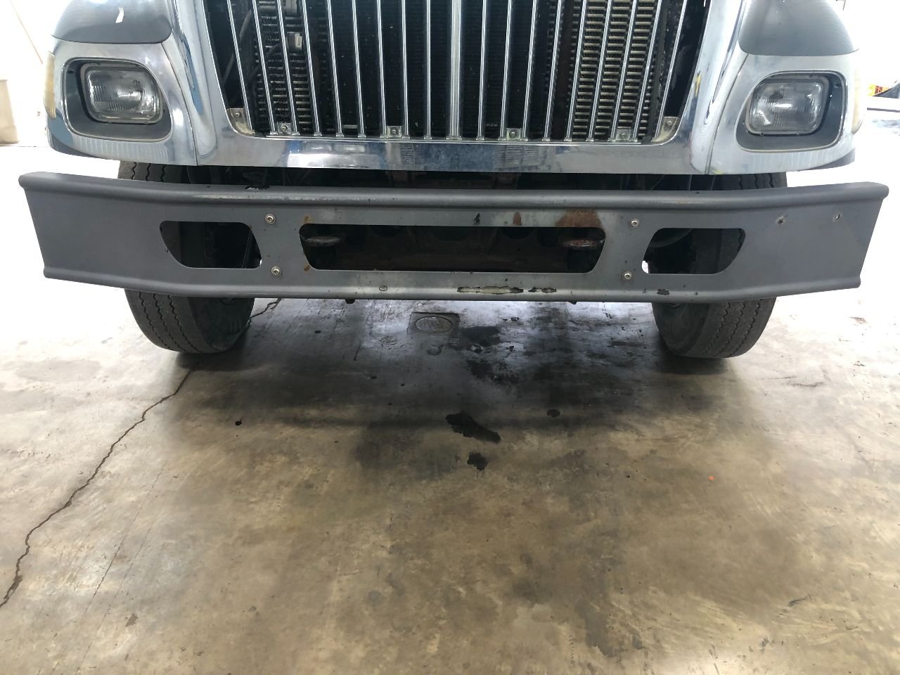 3542417C3 | International 7500 Bumper for Sale