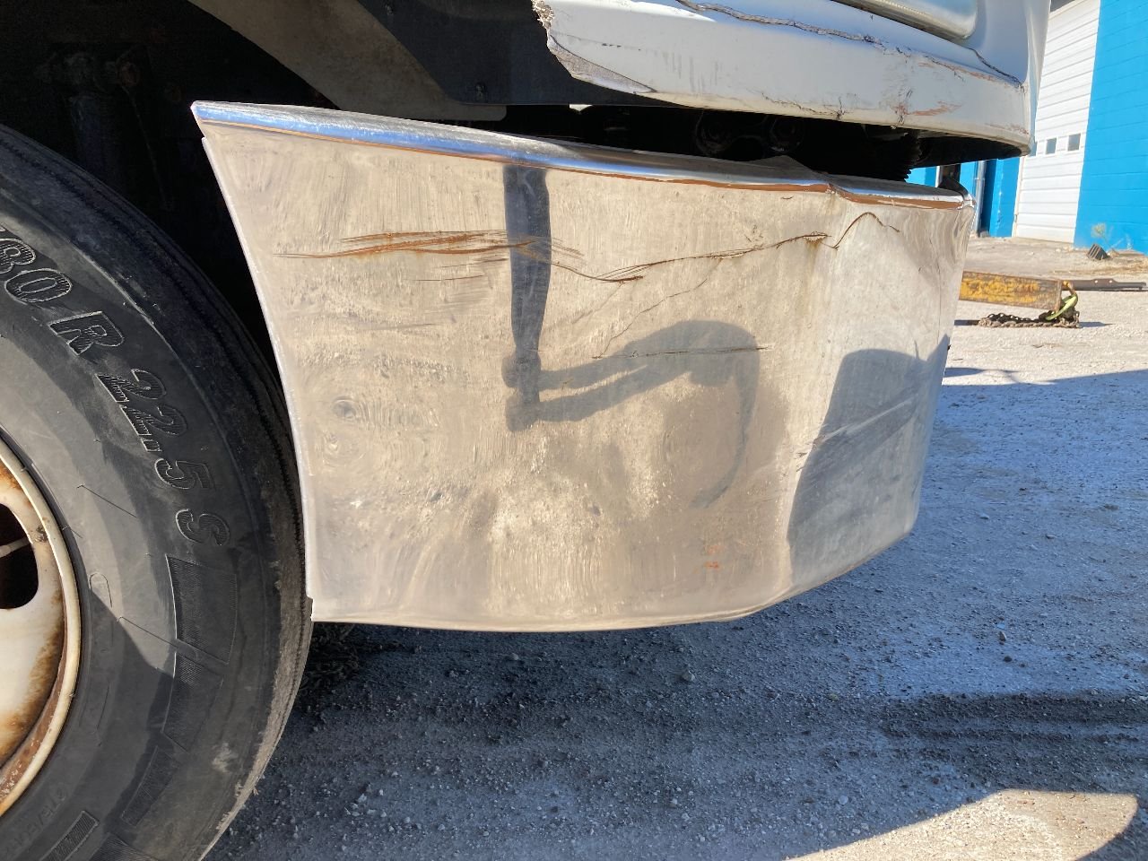 84721761 | Mack CXU613 Bumper for Sale