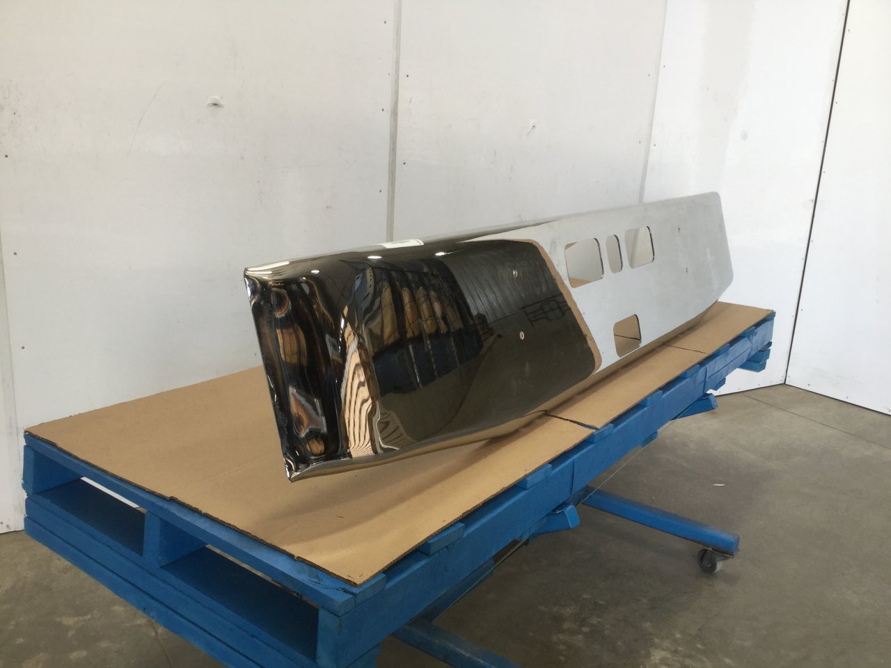 GA-0201-02 | Mack R600 Bumper for Sale