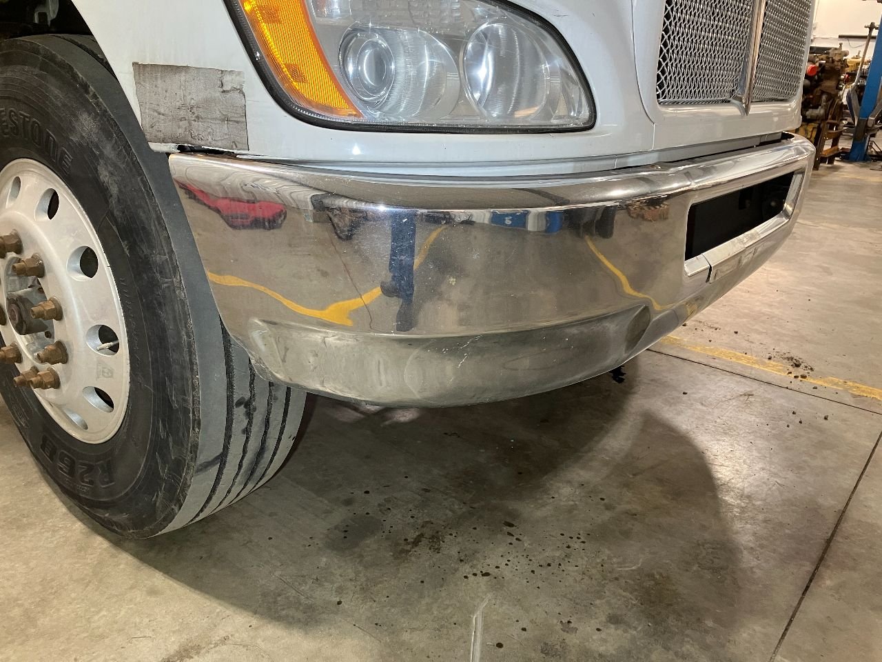 N71-1096-200 | Kenworth T370 Bumper for Sale