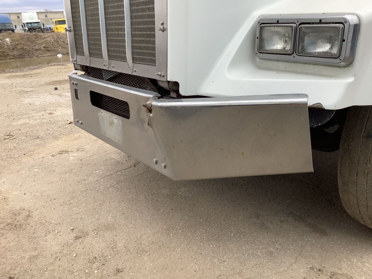 Kenworth T800 Bumper for Sale