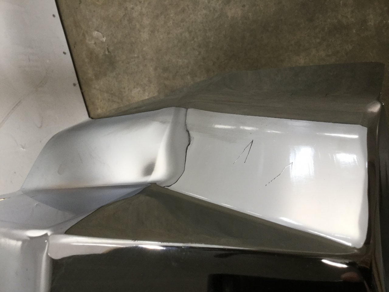 02-010102 | Kenworth T800 Bumper for Sale