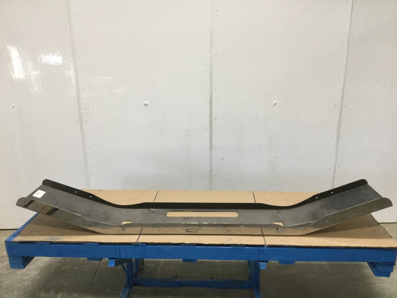 FN-0101-25 | Kenworth T880 Bumper for Sale