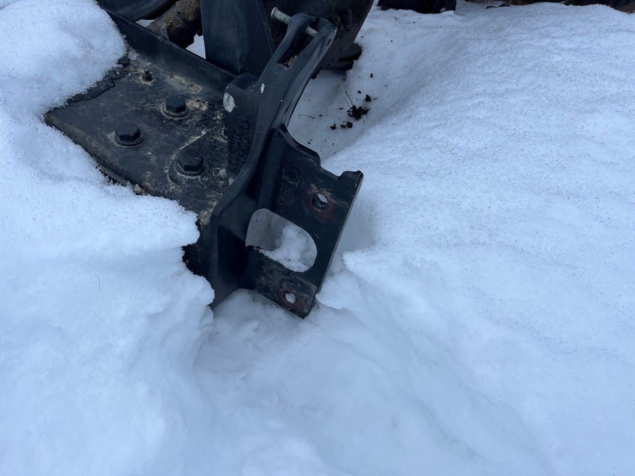 10020410 | Peterbilt 579 Bumper Bracket for Sale