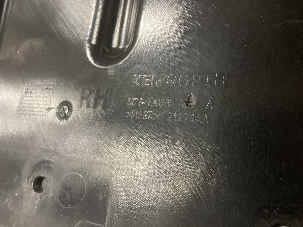 N76-1037R | Kenworth T680 Bumper, Misc Parts for Sale