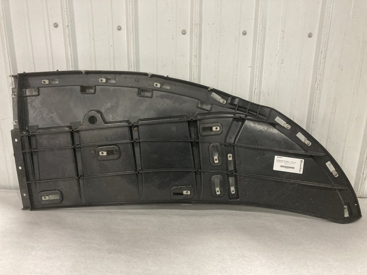 N77-1115 | Kenworth T680 Bumper, Misc Parts for Sale