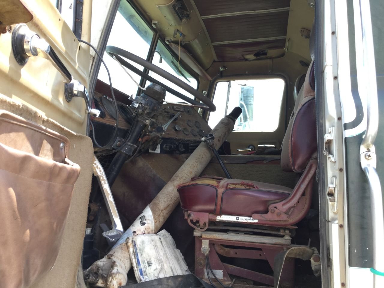 International 4070B Cab Assembly for Sale