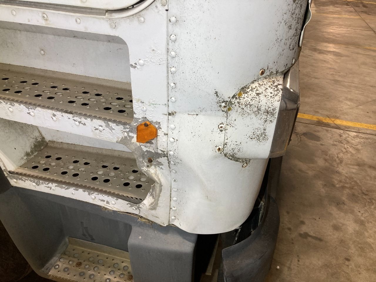 Freightliner FLA Cab Assembly for Sale