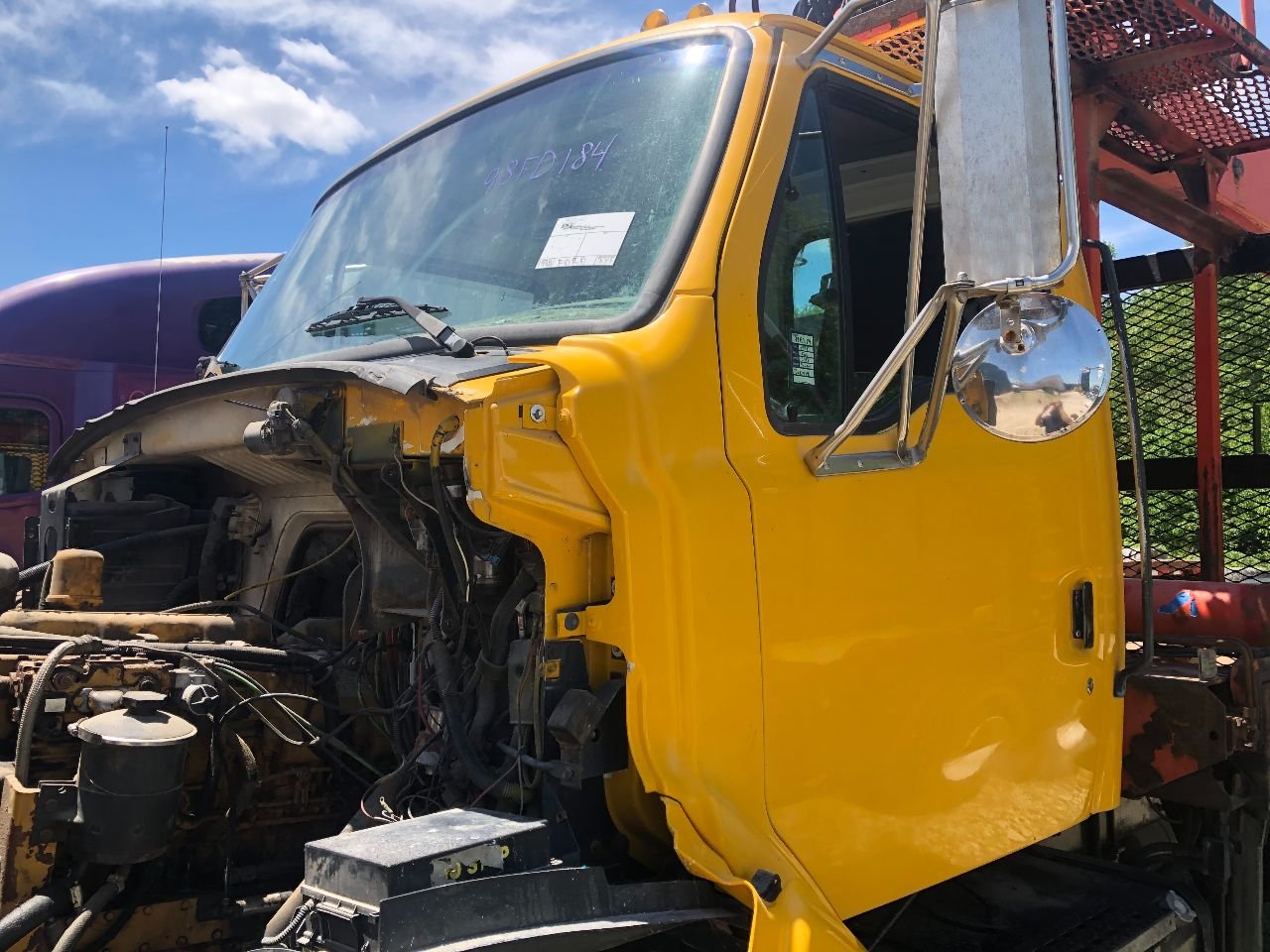 Ford L9511 Cab Assembly for Sale