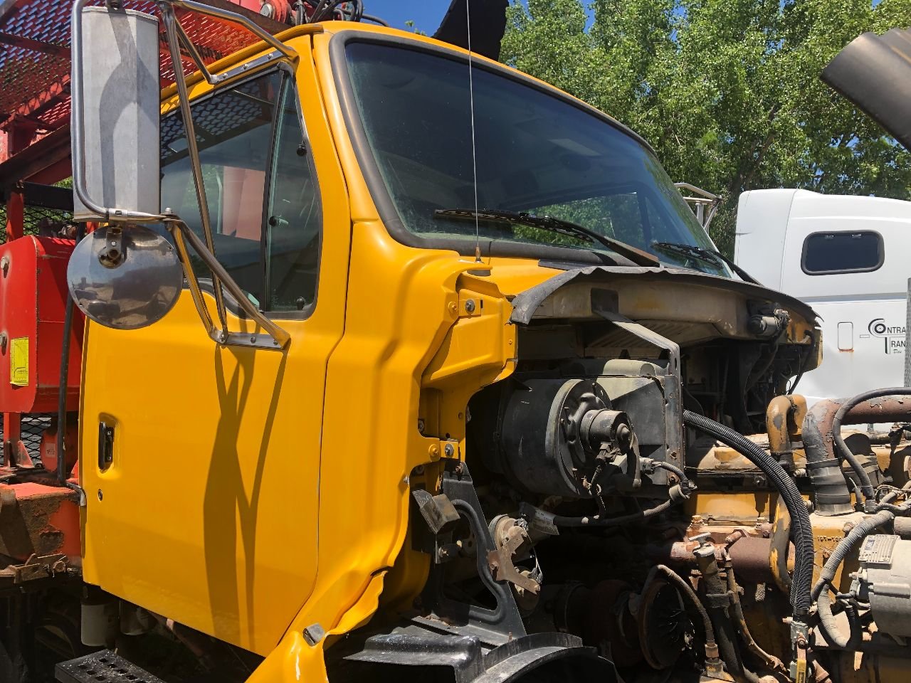 Ford L9511 Cab Assembly for Sale
