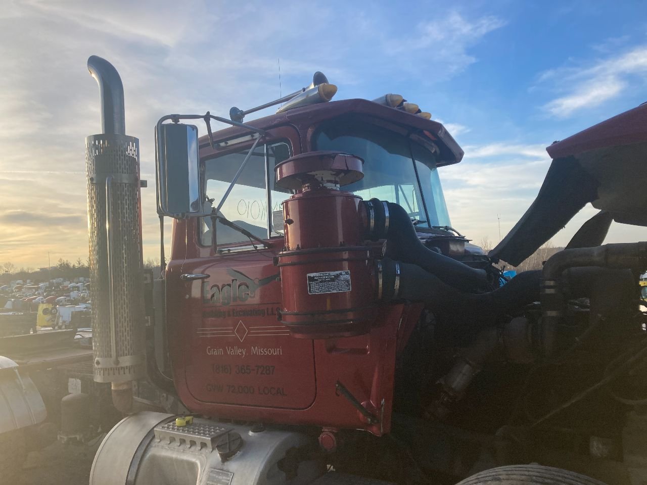 Mack R600 Cab Assembly for Sale