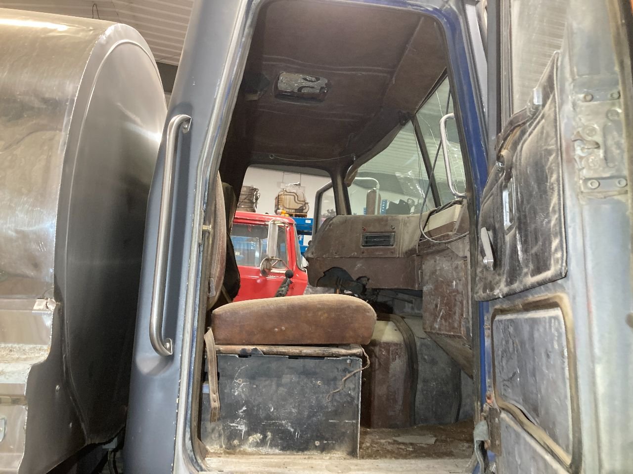 White RBS Cab Assembly for Sale