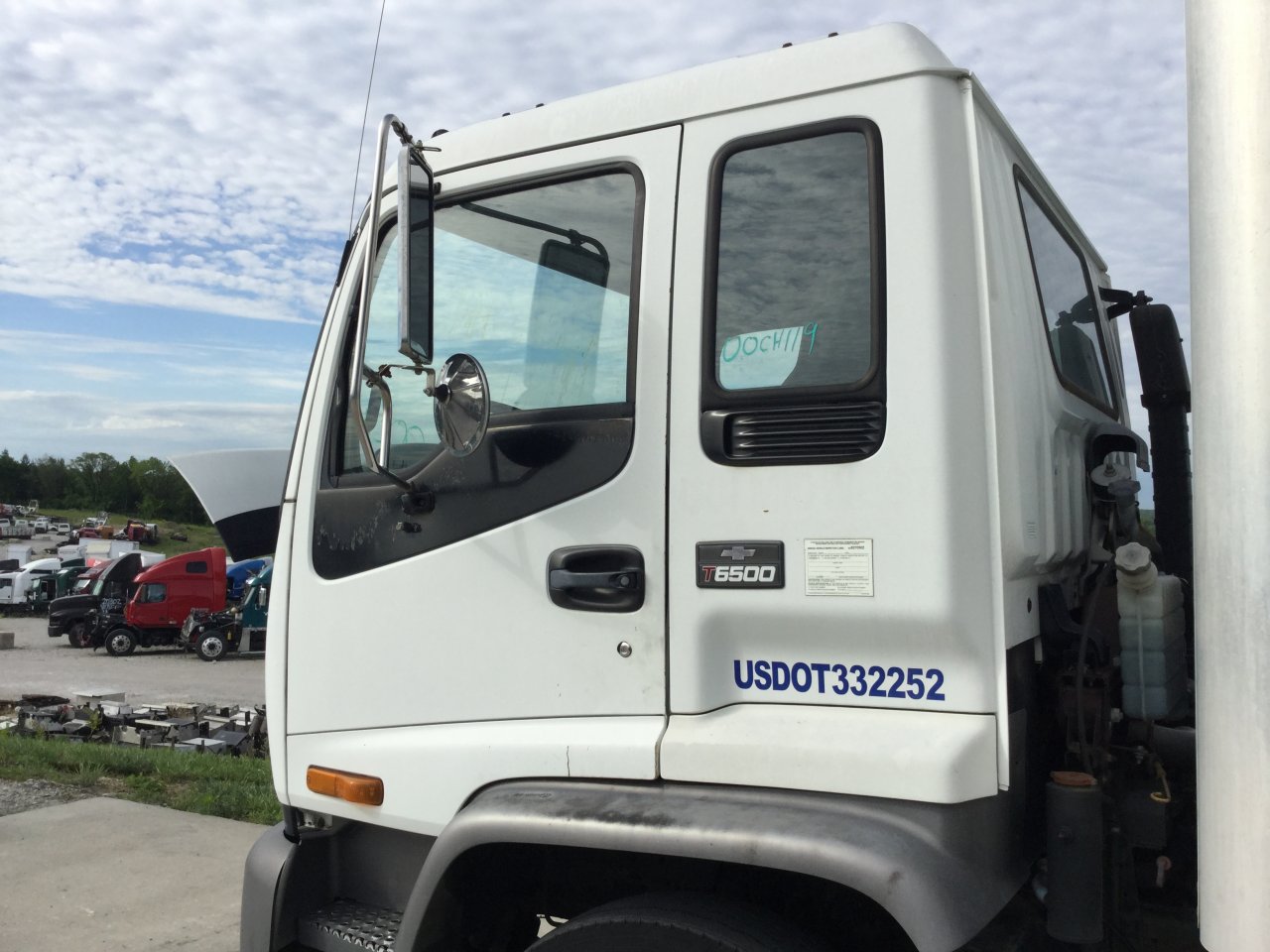 Chevrolet T6500 Cab Assembly for Sale