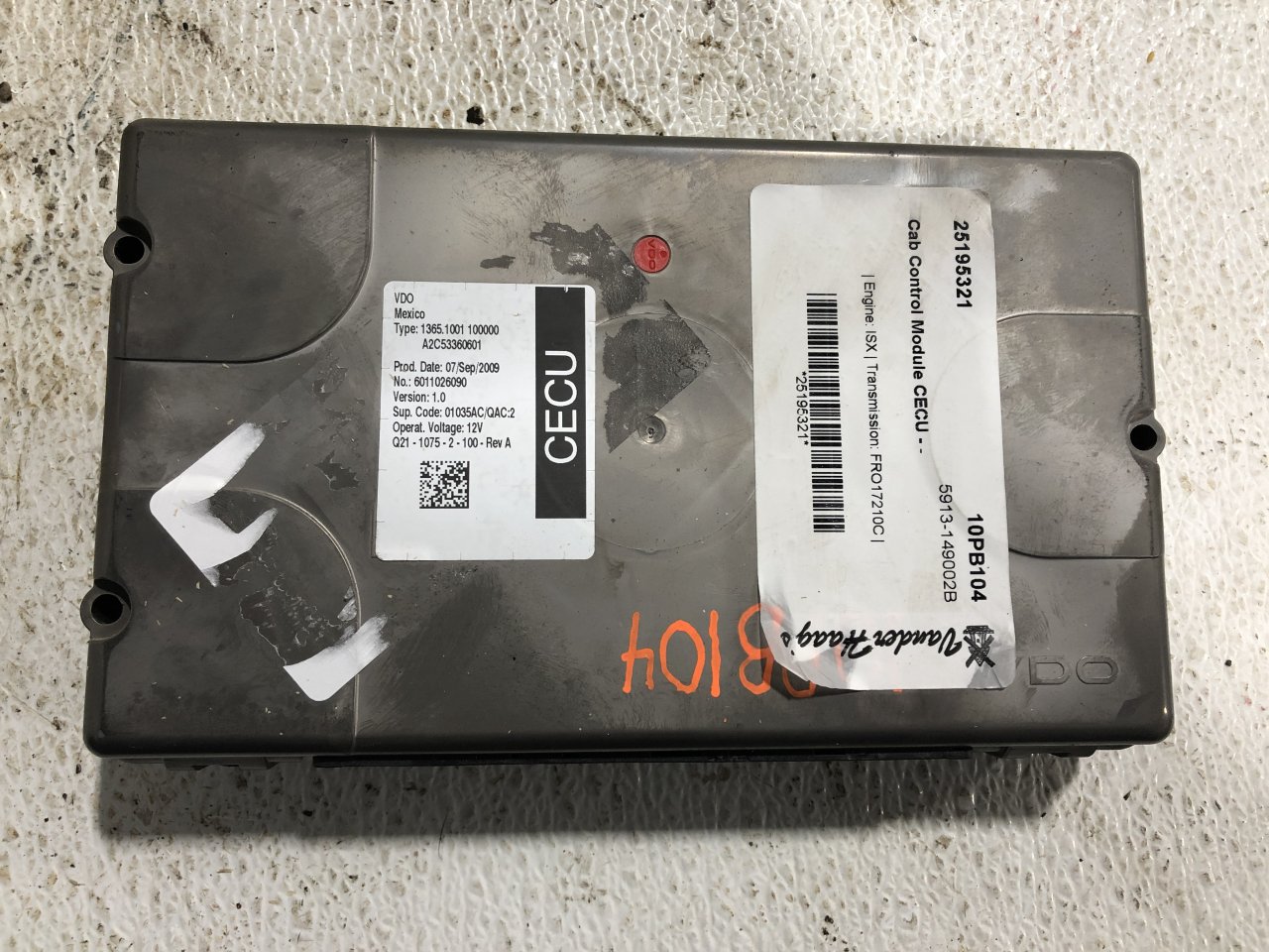 Q21-1075-2-100 | Kenworth W900B Cab Control Module CECU for Sale