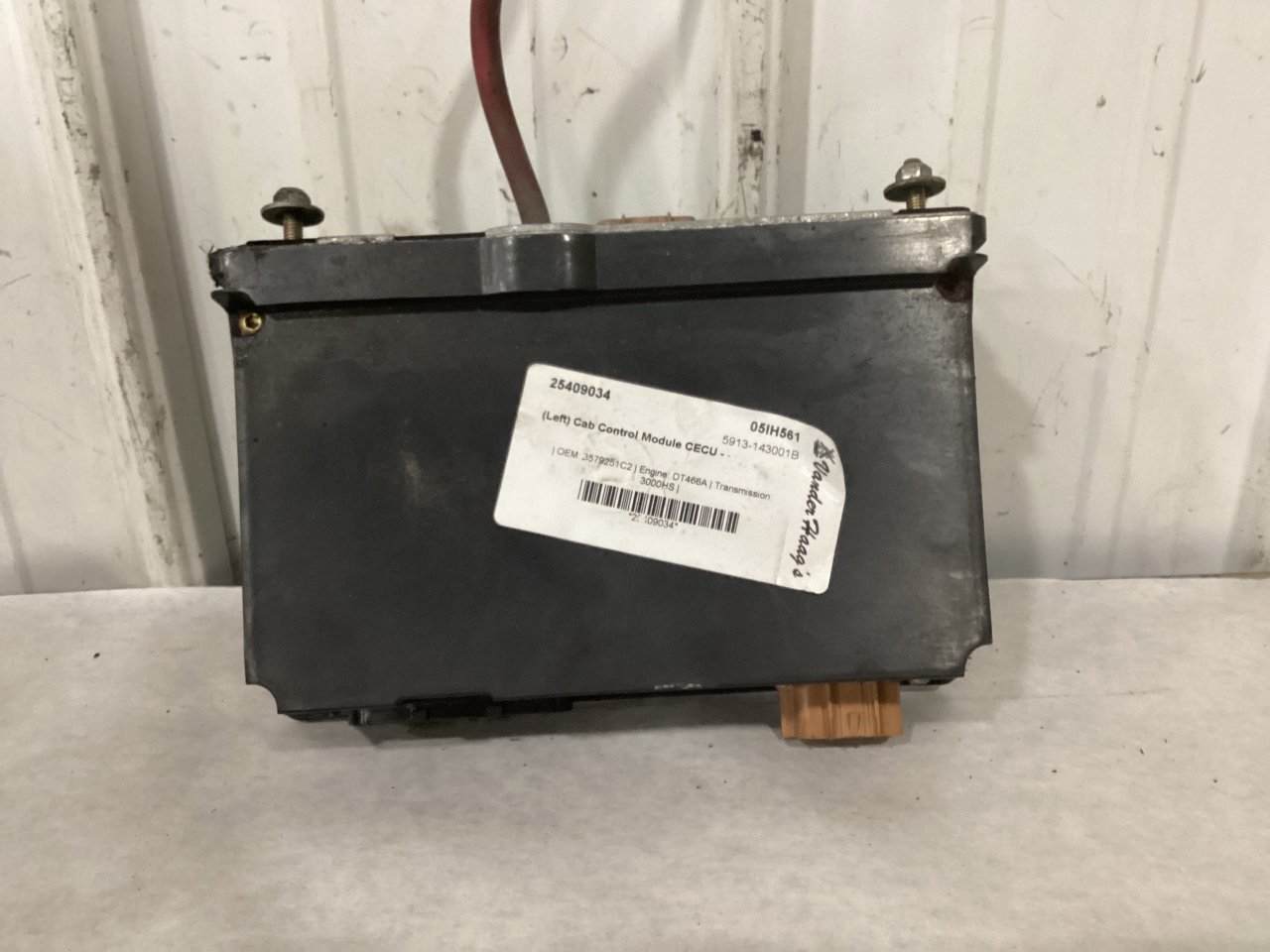3579251C2 | International 4400 Cab Control Module CECU for Sale
