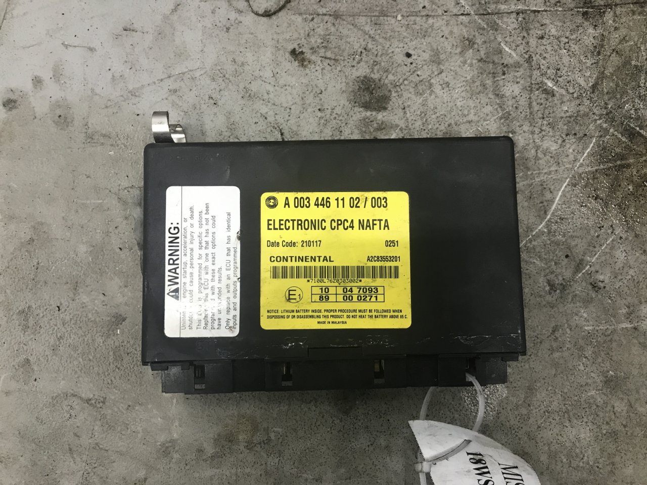 A 003 446 11 02/ 003 | Western Star Trucks 5700 Cab Control Module CECU for