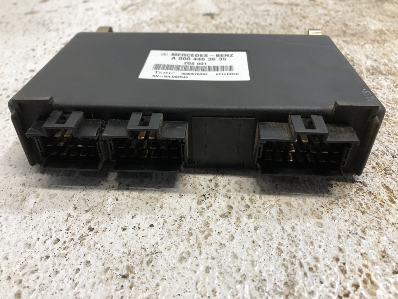 0004463035 | Freightliner CONDOR Cab Control Module CECU for Sale