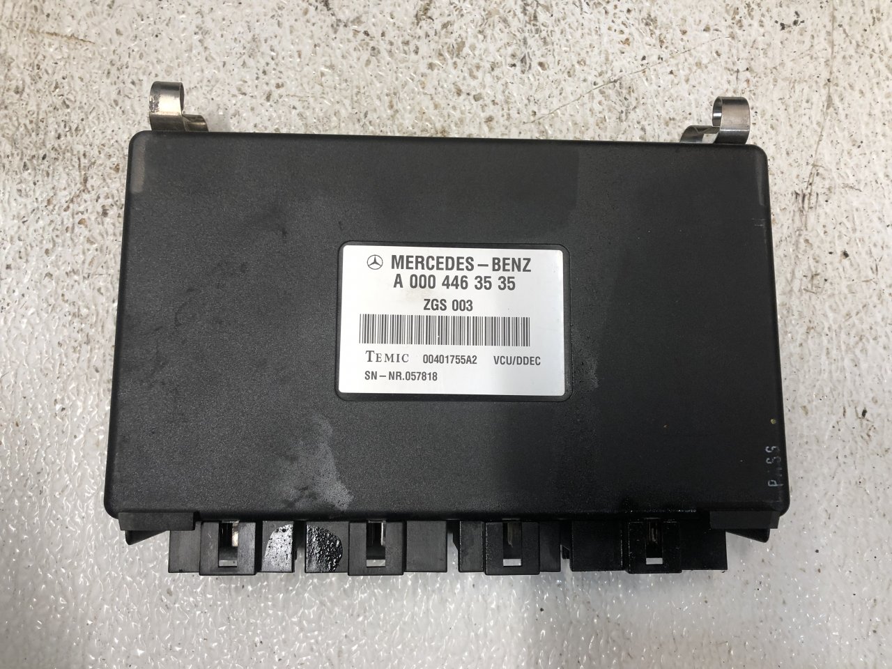 A0004463535 | Freightliner C120 CENTURY Cab Control Module CECU for Sale