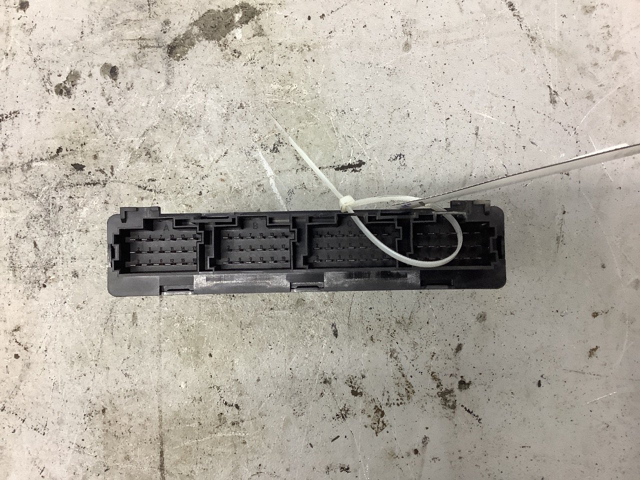 A0024467902 | Freightliner CASCADIA Cab Control Module CECU for Sale