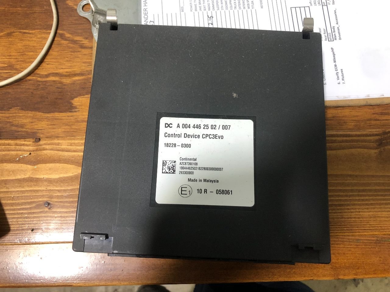 A0044463202 | Freightliner CASCADIA Cab Control Module CECU for Sale