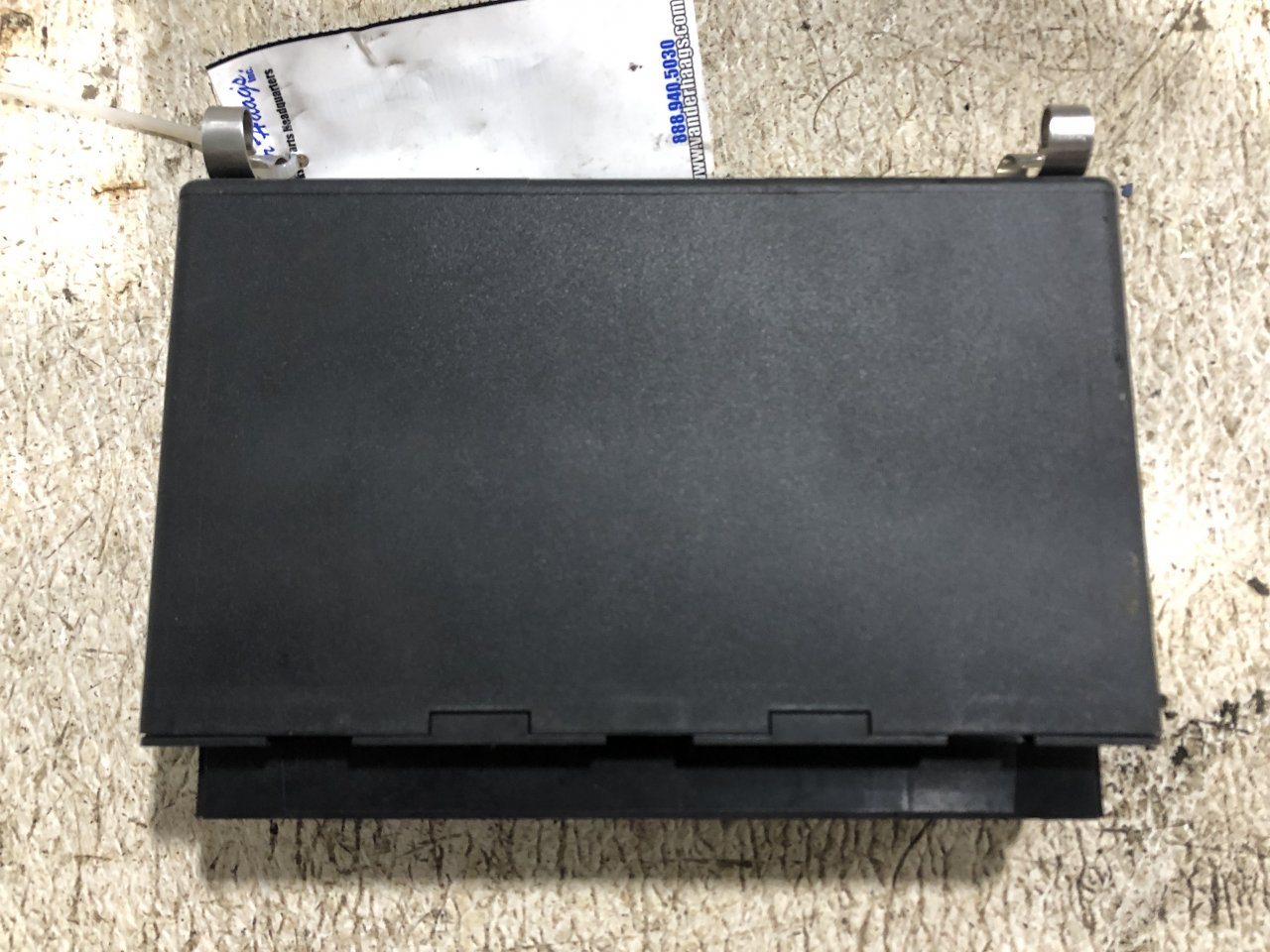 A 002 446 76 02 /001 | Freightliner CASCADIA Cab Control Module CECU for Sa