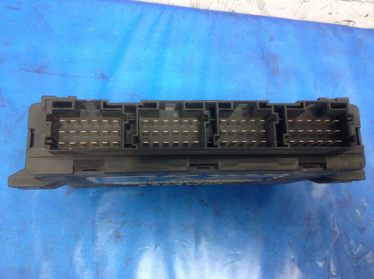25100697 | Mack CX VISION Cab Control Module CECU for Sale