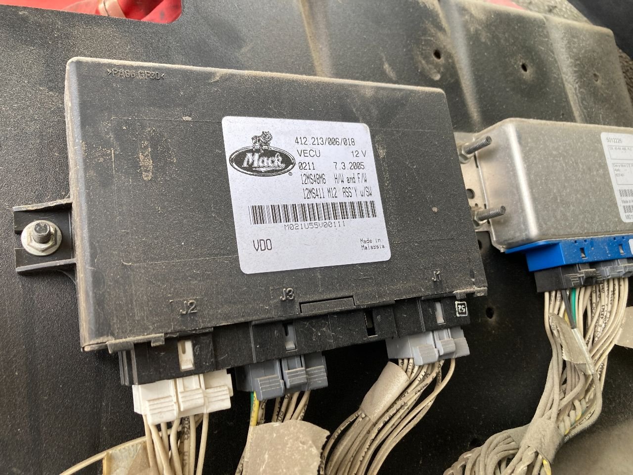 20833001 | Mack CT GRANITE (SBA) Cab Control Module CECU for Sale