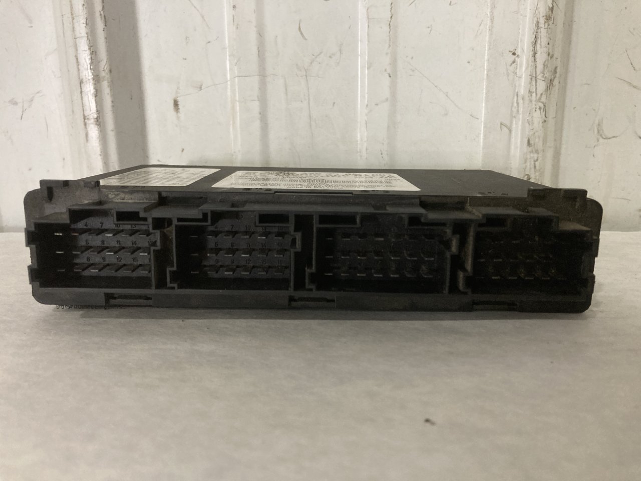 A0024466202 | Freightliner FLD120SD Cab Control Module CECU for Sale