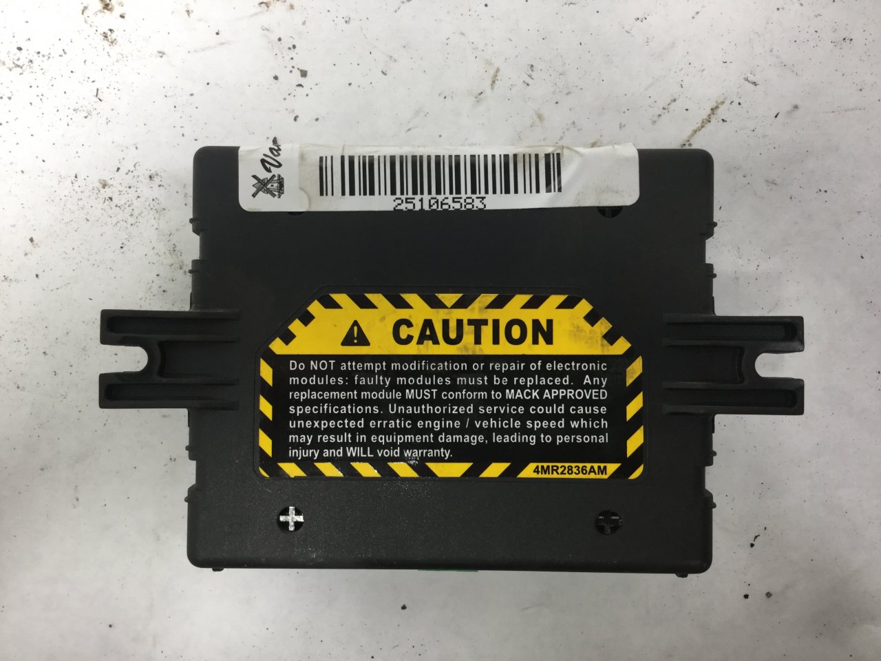 21720495-P02 | Mack GU813 Cab Control Module CECU for Sale