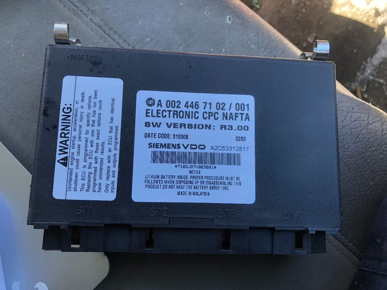 A 002 446 71 02 / 001 | Freightliner M2 106 Cab Control Module CECU for Sal