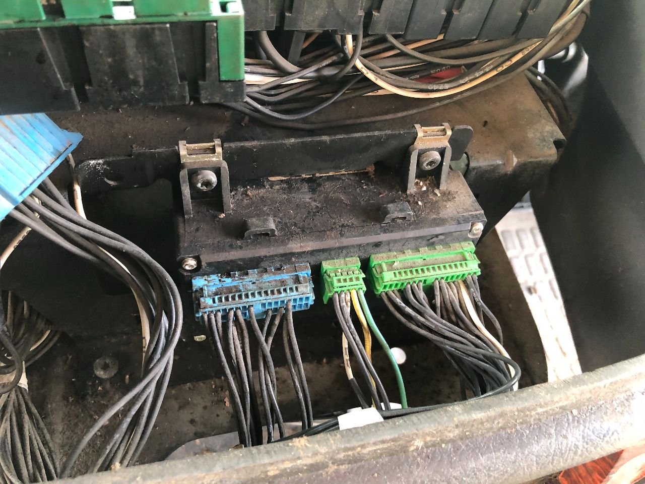 317622-1 | Volvo VNL Cab Control Module CECU for Sale