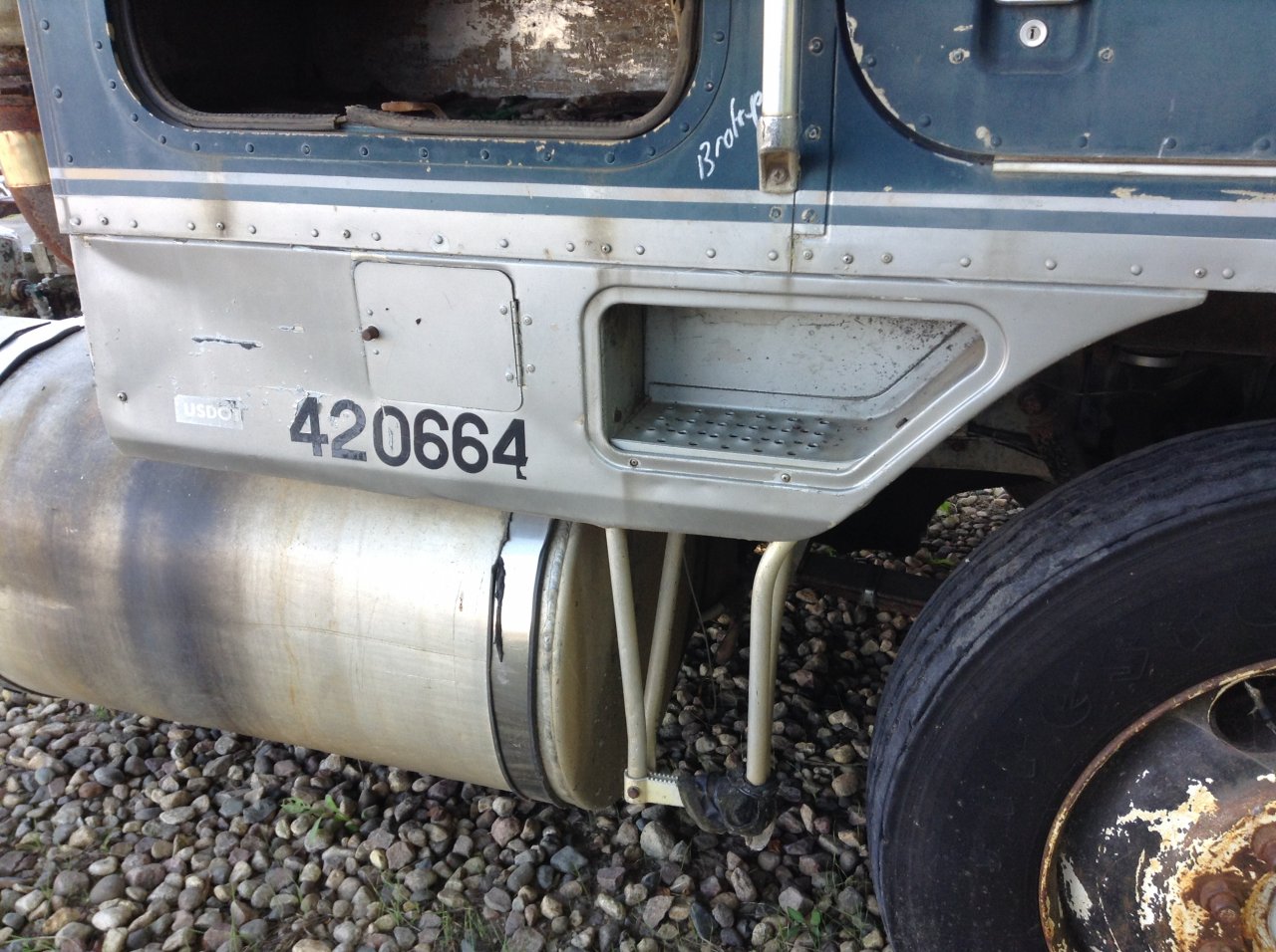 International 9670 Cab, Exterior Cab Panel for Sale