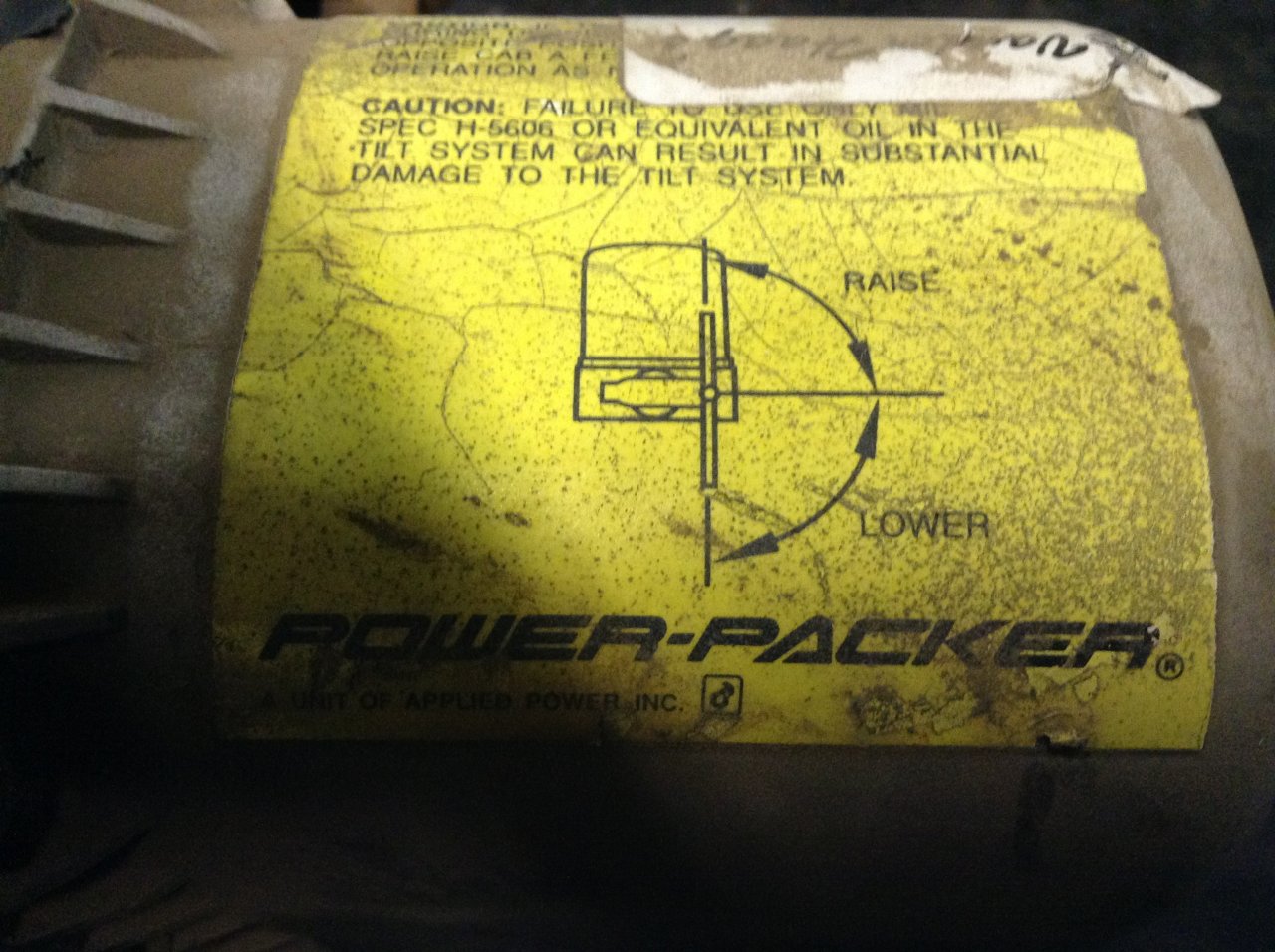 Peterbilt 320 LCF Cab Jack for Sale