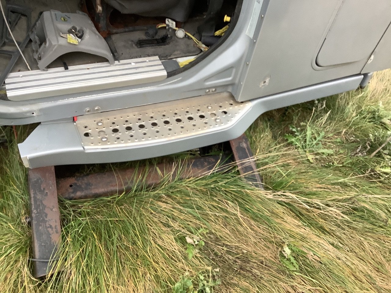 Freightliner ARGOSY Cab, Misc. Parts for Sale