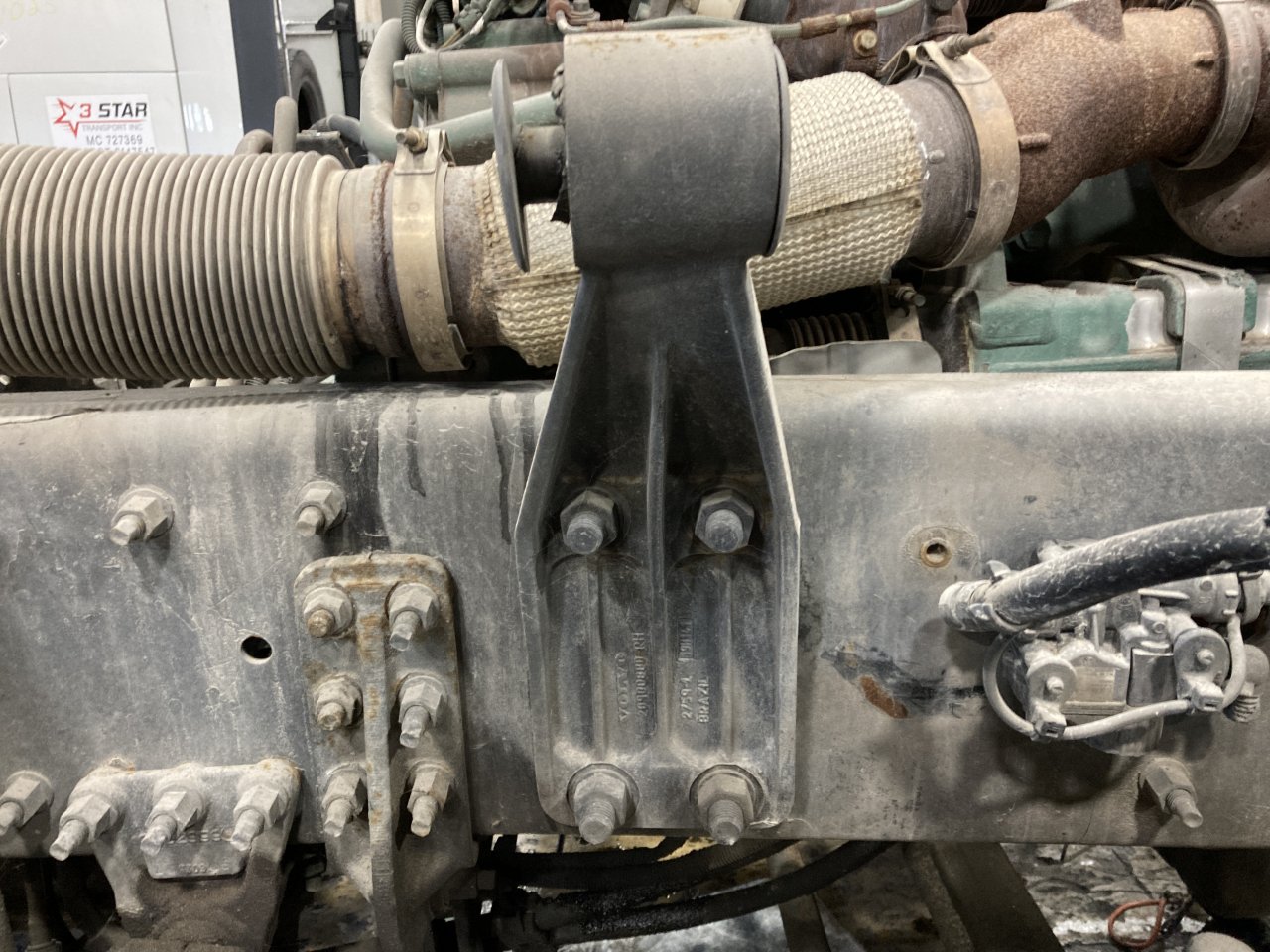 20900880-RH | Volvo VNL Cab, Misc. Parts for Sale