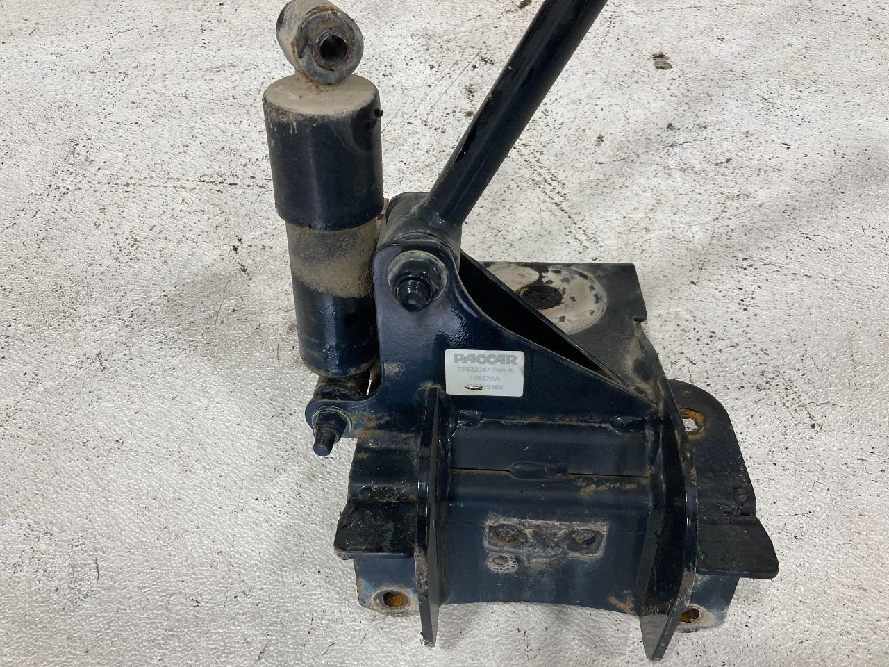 Peterbilt 567 Cab Suspension for Sale