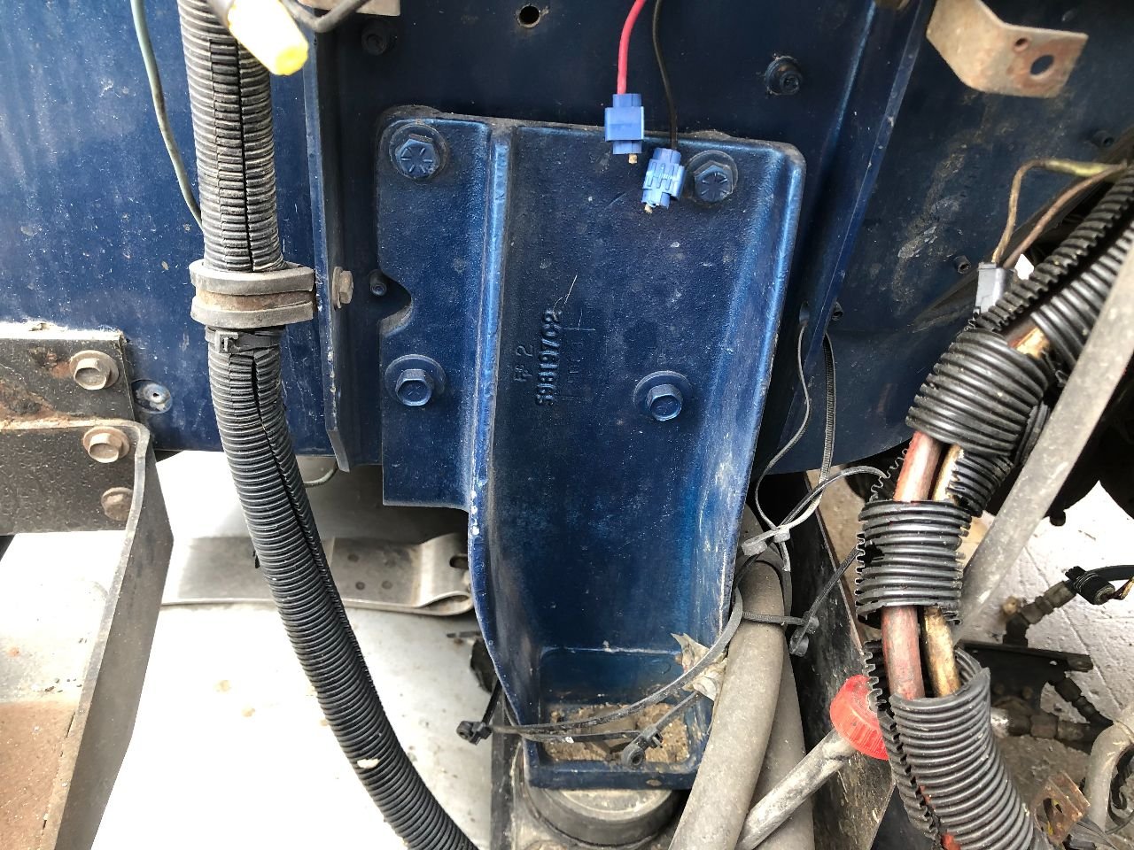 International 9900 Cab Suspension for Sale