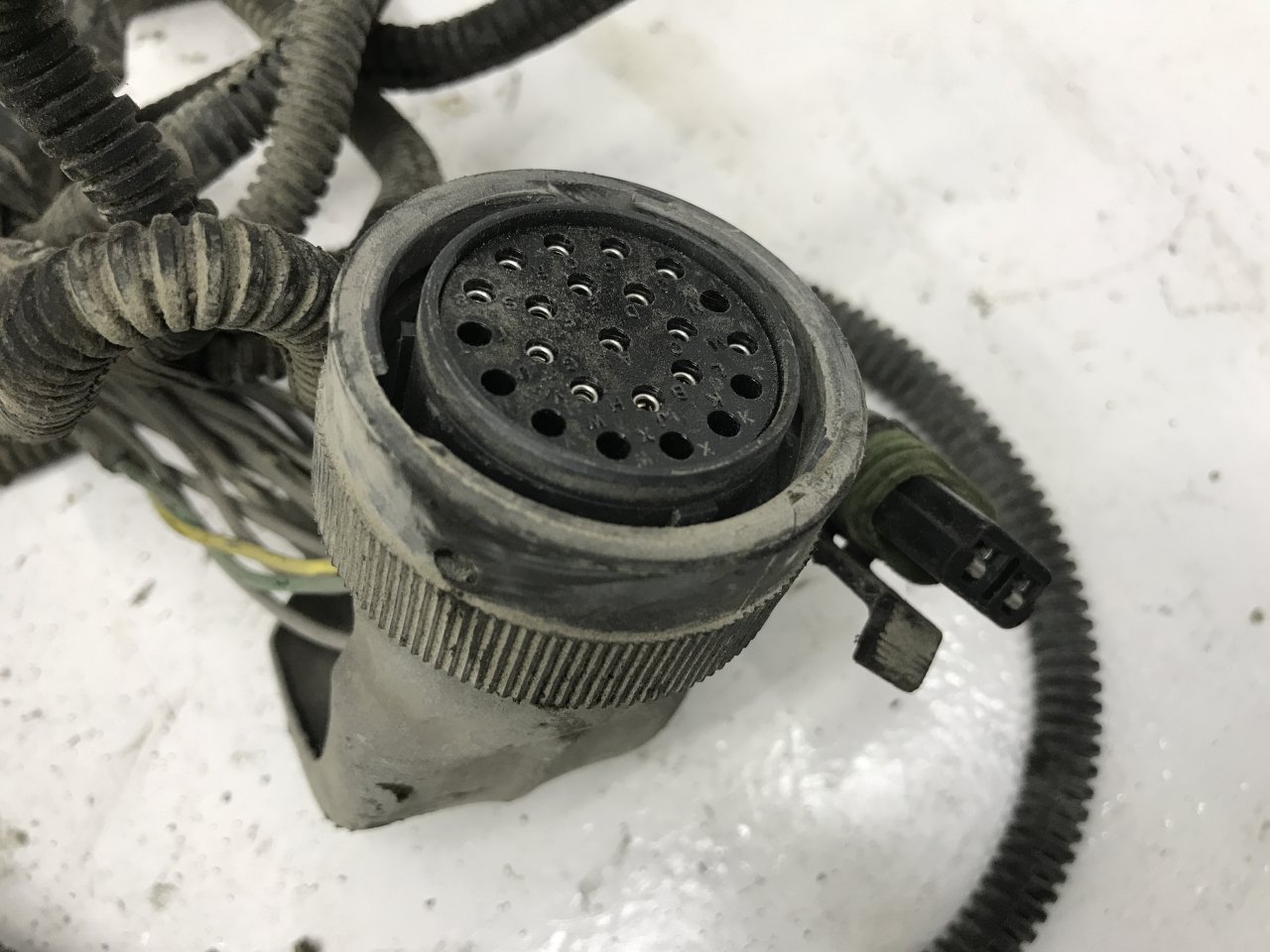 Mack CXN Wiring Harness, Cab for Sale