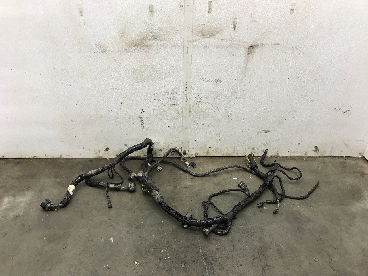 P92-4566-200 | Kenworth T660 Wiring Harness, Cab for Sale