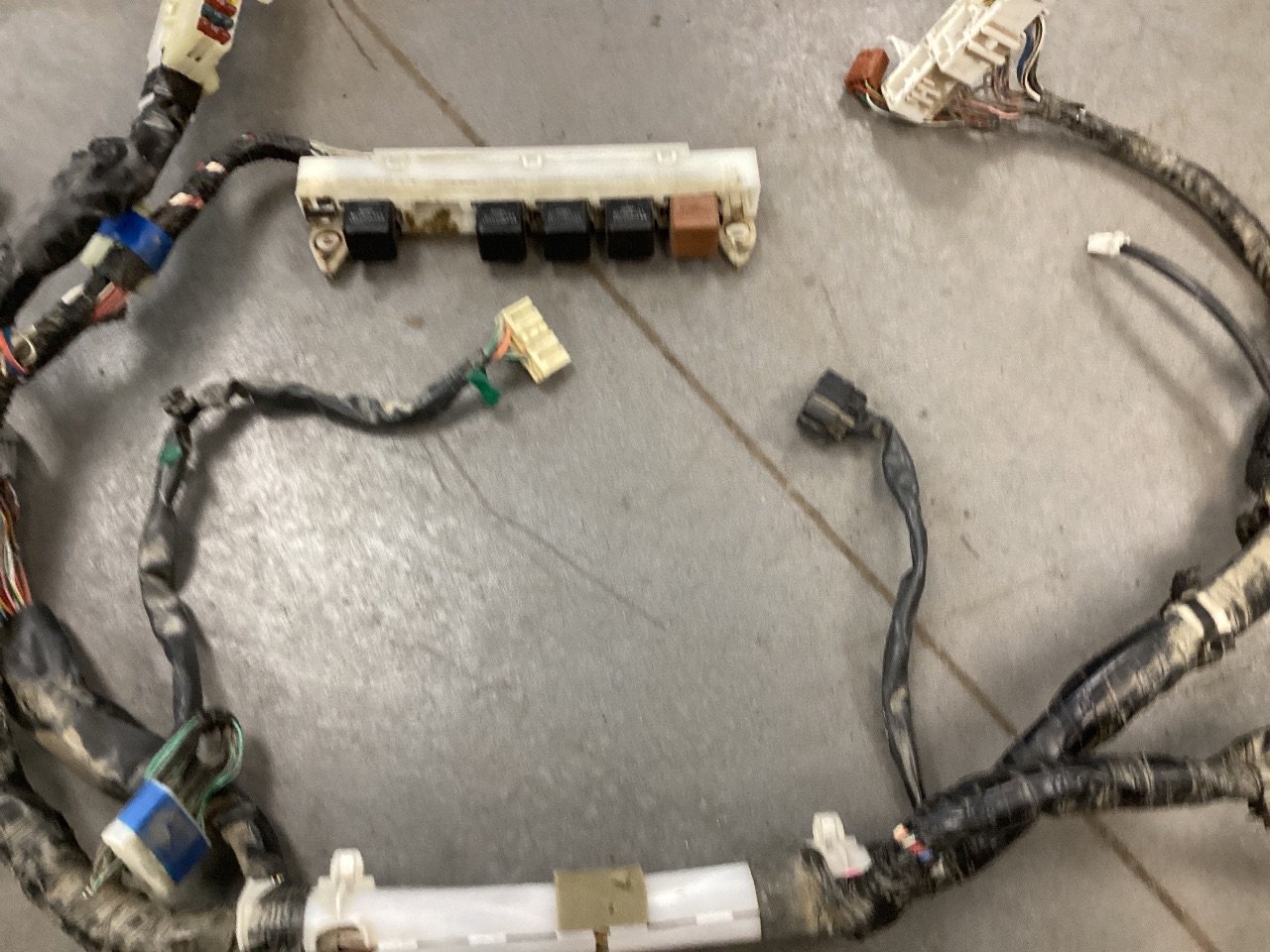 GMC W4500 Wiring Harness, Cab for Sale