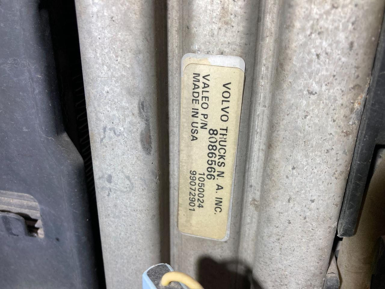 1050096 | Volvo VNM Radiator for Sale