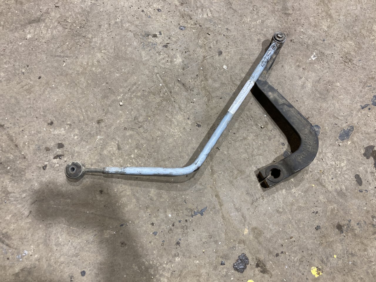 Freightliner 02-13923-000 Clutch Installation Parts for Sale